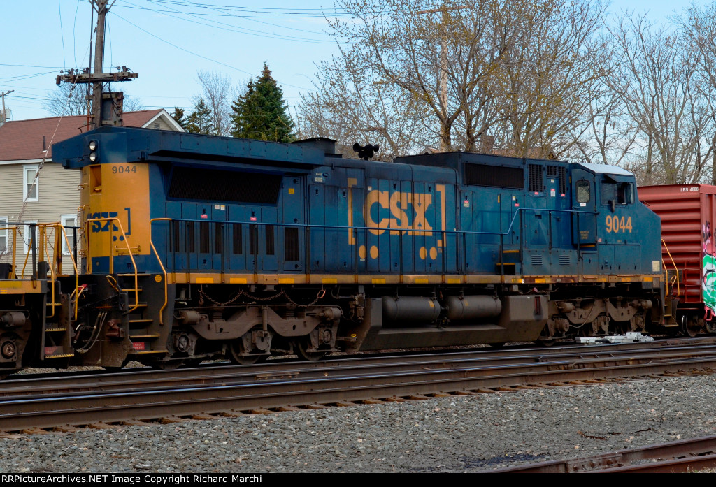 CSX 9044